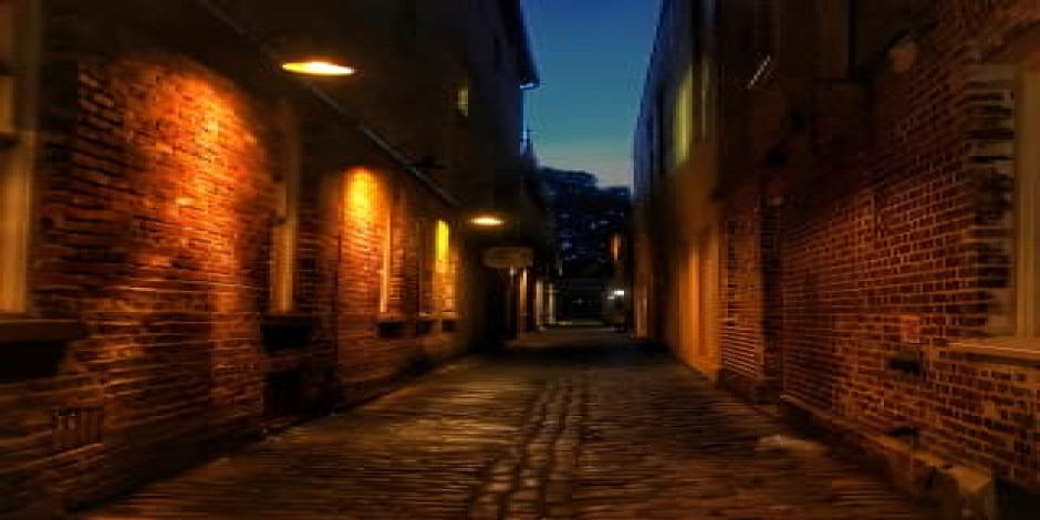 Dark Side of Charleston Guided Night-Time Walking Tour - UNATION