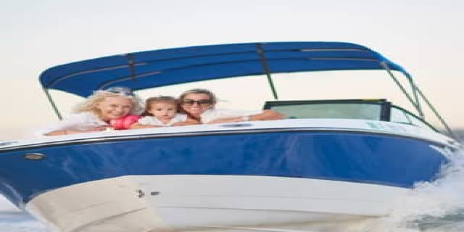 1 hour Miami Private Boat Ride with champagne - UNATION