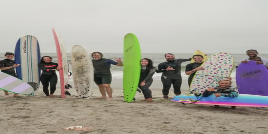 45-Minute Beginner Surf Class for 1-Person with Board/Wetsuit Included ...
