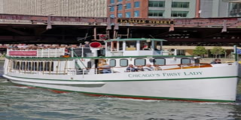 Chicago: Architecture Foundation Center River Cruise aboard Chicago's ...