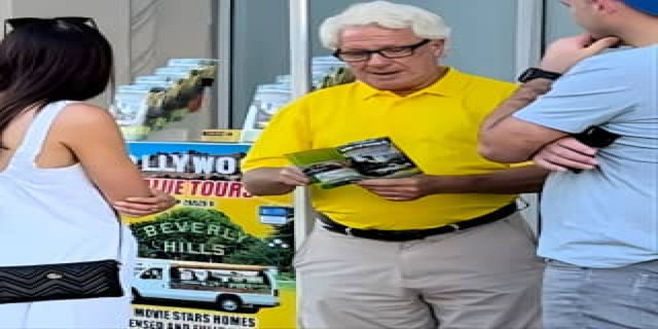 2-Hour Shared Celebrities Home Tours in Hollywood - UNATION