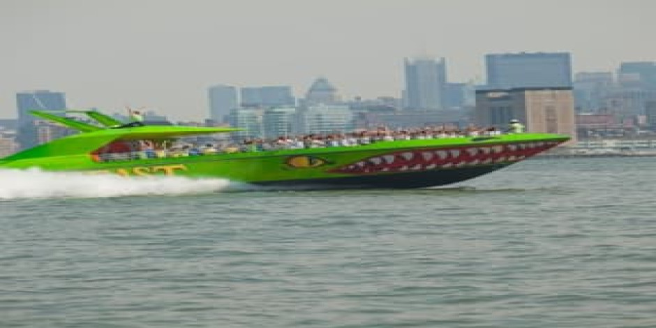 Circle Line: NYC Beast Speedboat Ride - UNATION