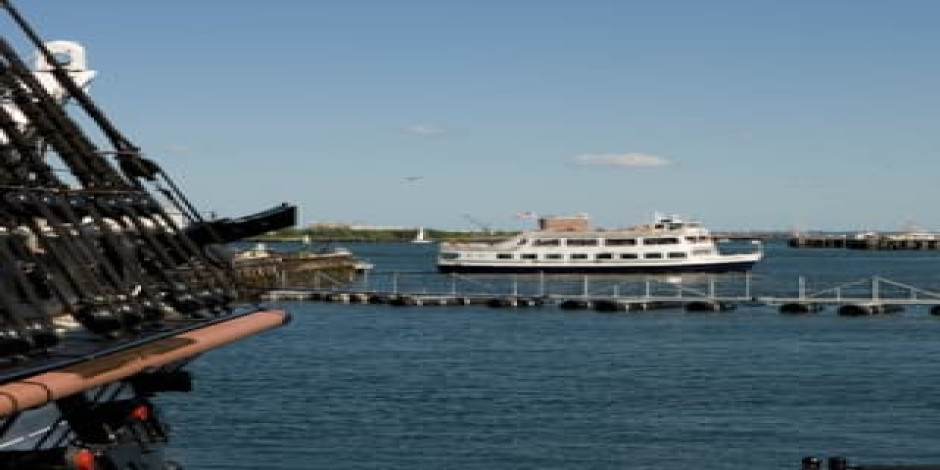Boston Harbor: 90-Minute Sunset Sightseeing Cruise - UNATION