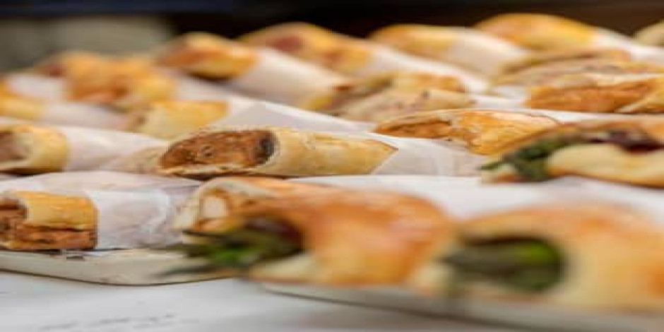 Boston Small-Group Food & History North End Freedom Trail Walking Tour ...
