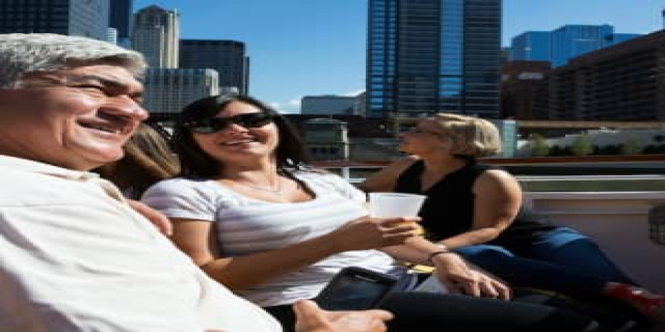 Chicago: Architecture River Cruise from Navy Pier - UNATION