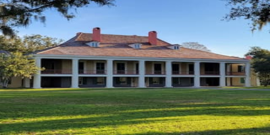 Destrehan Plantation Tour - UNATION